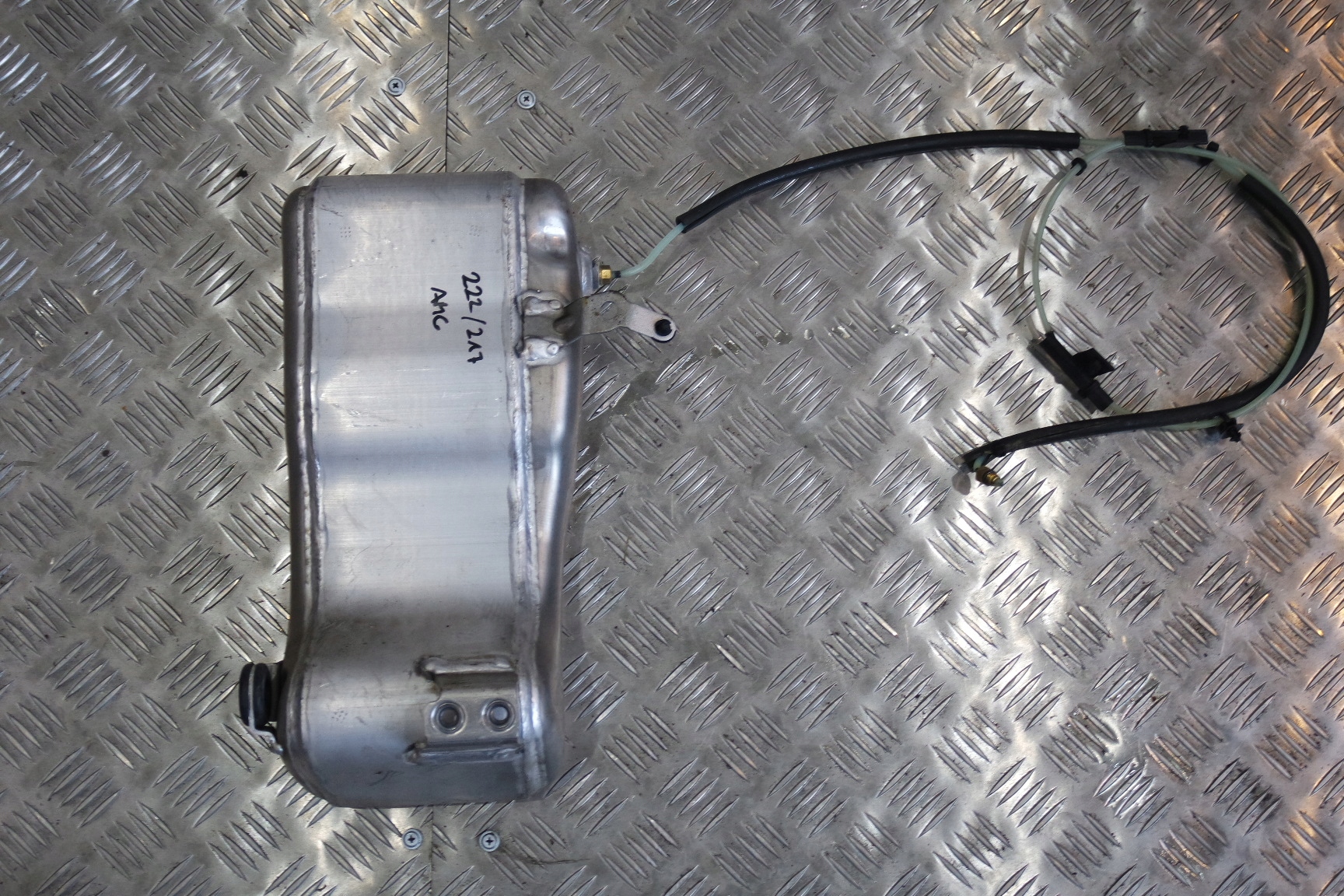 ZBIORNIK CISNIENIA MERCEDES S W217 A2223200315 za 115 zł z Lębork ...