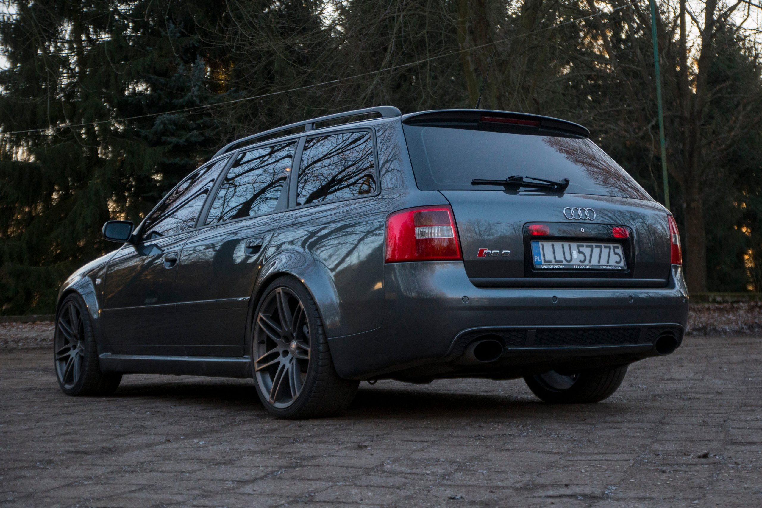 Audi RS6 C5 Black Line. - 7211645164 - oficjalne archiwum allegro