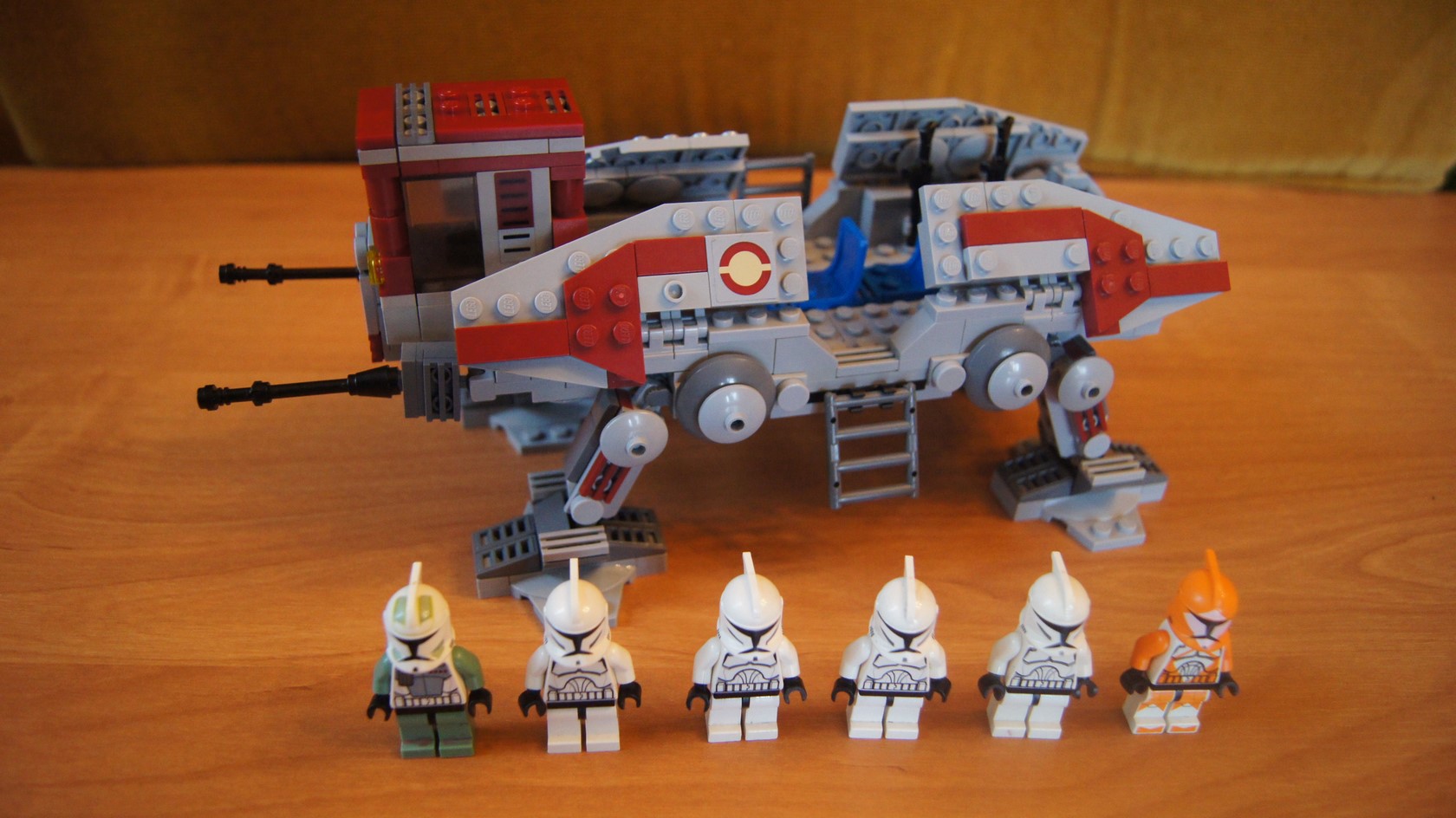 Lego Star Wars AT-OT Walker AT-TE MOC 7675 10195 - 7406893755 ...