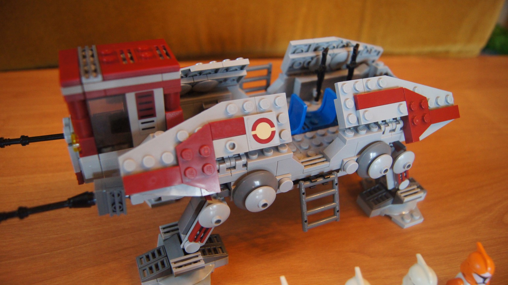 Lego Star Wars AT-OT Walker AT-TE MOC 7675 10195 - 7406893755 ...