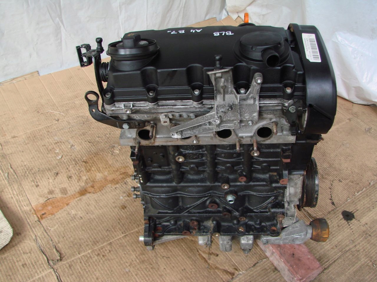 Двигатель wb audi