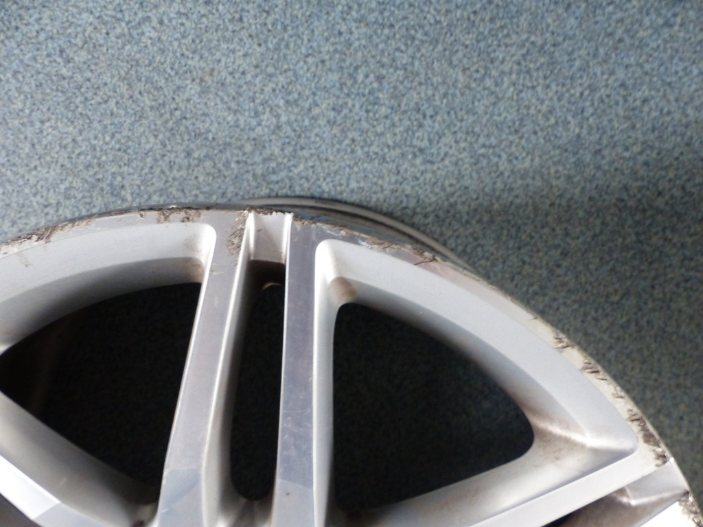 FELGA ALUMINIOWA MERCEDES AMG A2124014502 19" - 7159498467 - oficjalne ...