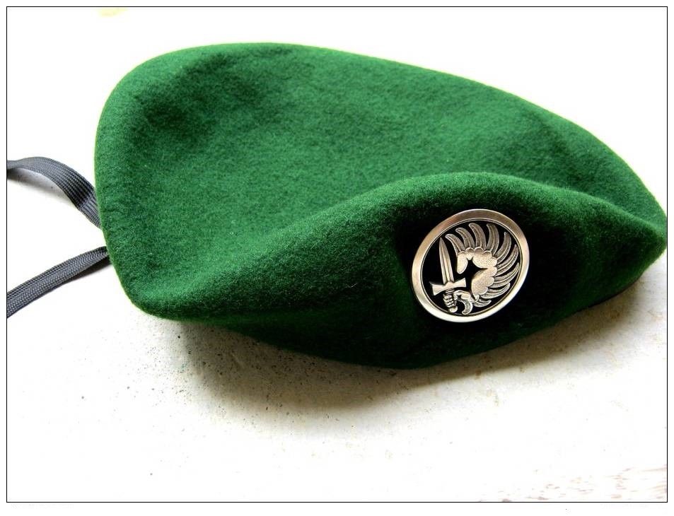 LEGIA CUDZOZIEMSKA -BERET 2 REP Z ODZNAKĄ - 7052550426 - oficjalne ...