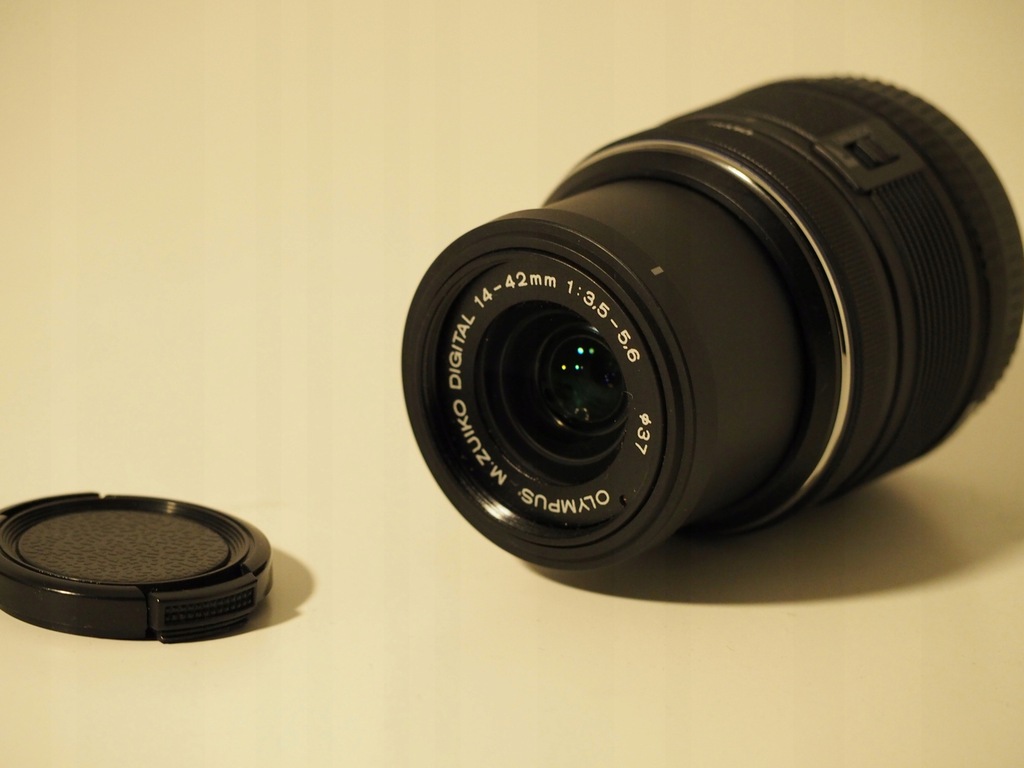 OLYMPUS M.ZUIKO DIGITAL ED 14-42mm F3.5-5.6 II R - 7496041600 - oficjalne archiwum Allegro