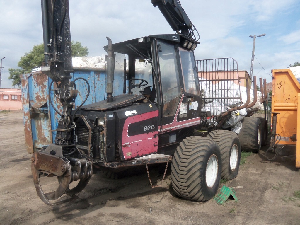 Forwarder Valmet 820 - 7450321354 - oficjalne archiwum Allegro