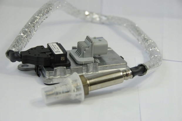 CZUJNIK NOX 3688978 SCANIA EURO 6 - 7402124200 - oficjalne archiwum Allegro