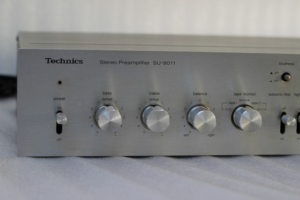 PRZEDWZMACNIACZ TECHNICS SU-9011 MADE IN JAPAN - 7724852494 - oficjalne archiwum Allegro