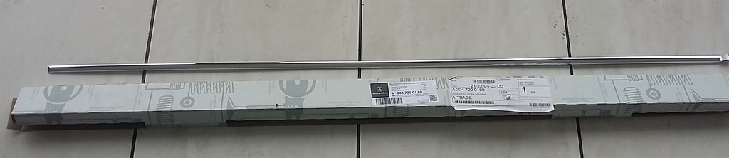 MERCEDES W204 listwa drzwi przód 2047200180 - 7375629539 - oficjalne ...