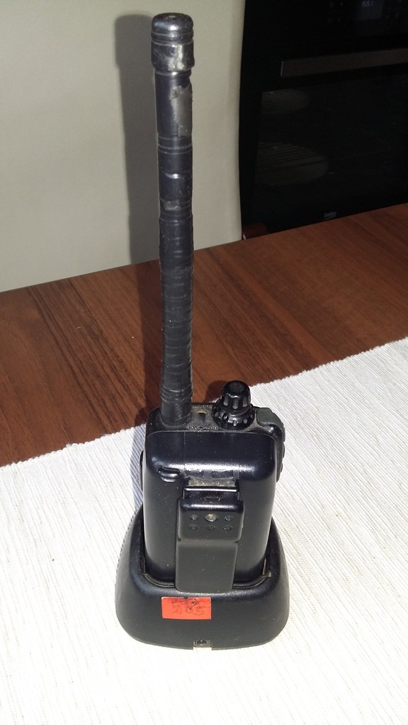 Yaesu vx 10 vhf komplet z ladowarką - 7244148048 - oficjalne archiwum ...