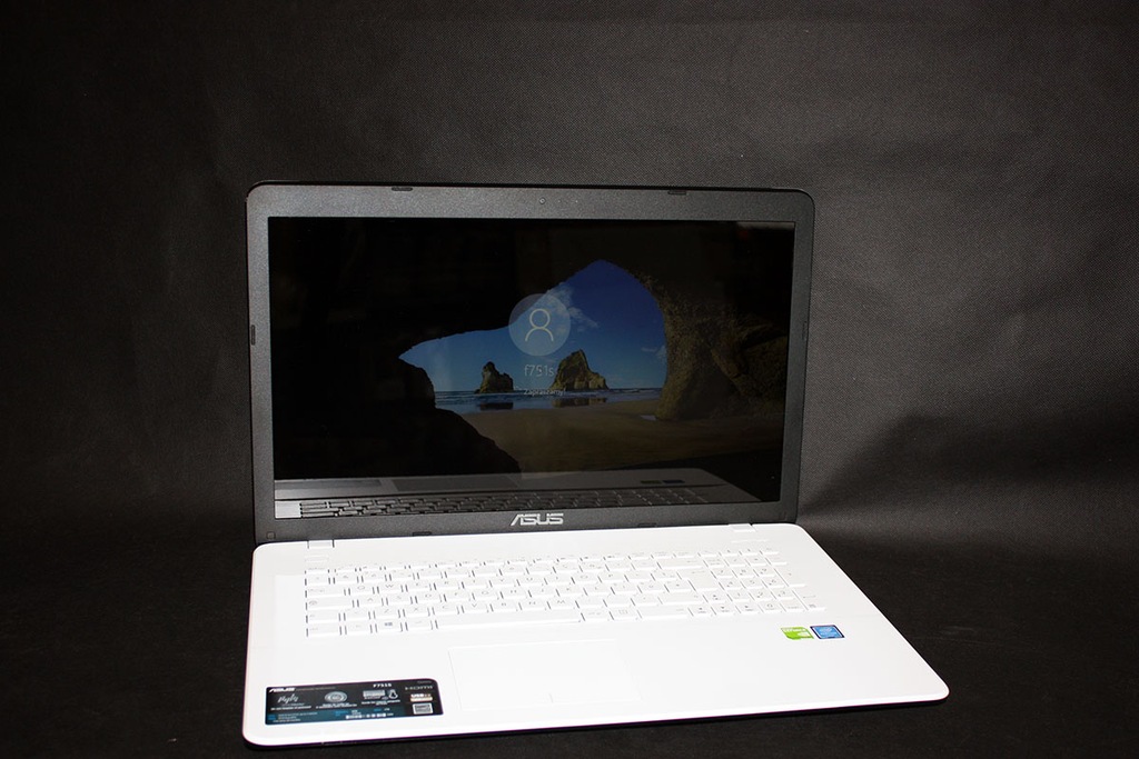 Laptop ASUS F751S N3710 4x1.6GHz 4GB 1TB WIN10 - 7474765408 - oficjalne ...