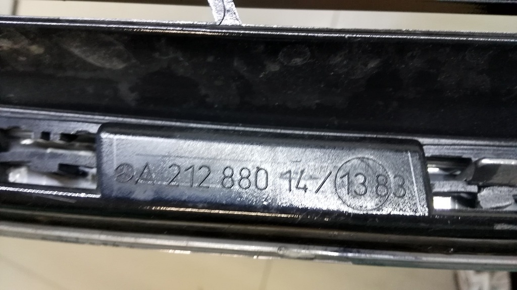 MERCEDES W212 E-KL. LIFT GRILL ATRAPA A2128801483 - 7024439998 ...