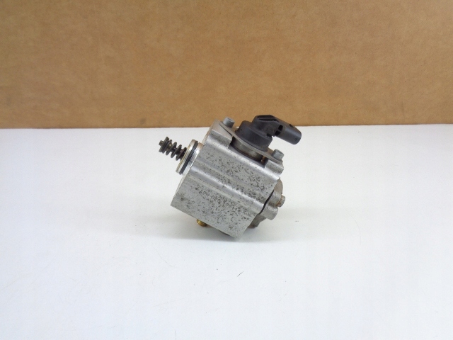 VW Golf V 5 pompa paliwa 03C127025L - 7580854534 - oficjalne archiwum ...