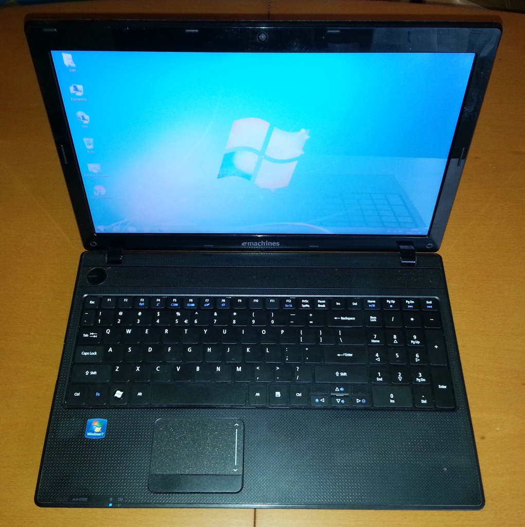 LAPTOP emachines E443 P5WE6 AMD E300 2GB RAM 320GB - 7164591796 ...
