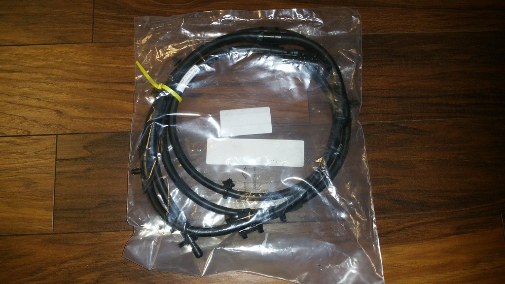 Dysze wężyk A1768600192 Mercedes- wyprzedaż - 7368283256 - oficjalne ...