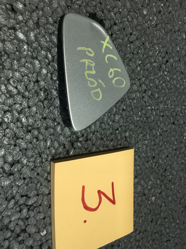 ZAŚLEPKA ZDERZAKA PRZÓD 31323767-2 VOLVO XC60 - 7464961384 - oficjalne ...