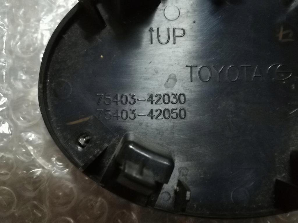 Emblemat Logo TOYOTA RAV 4 HYBRID 75403-42030 - 7458466385 - oficjalne ...