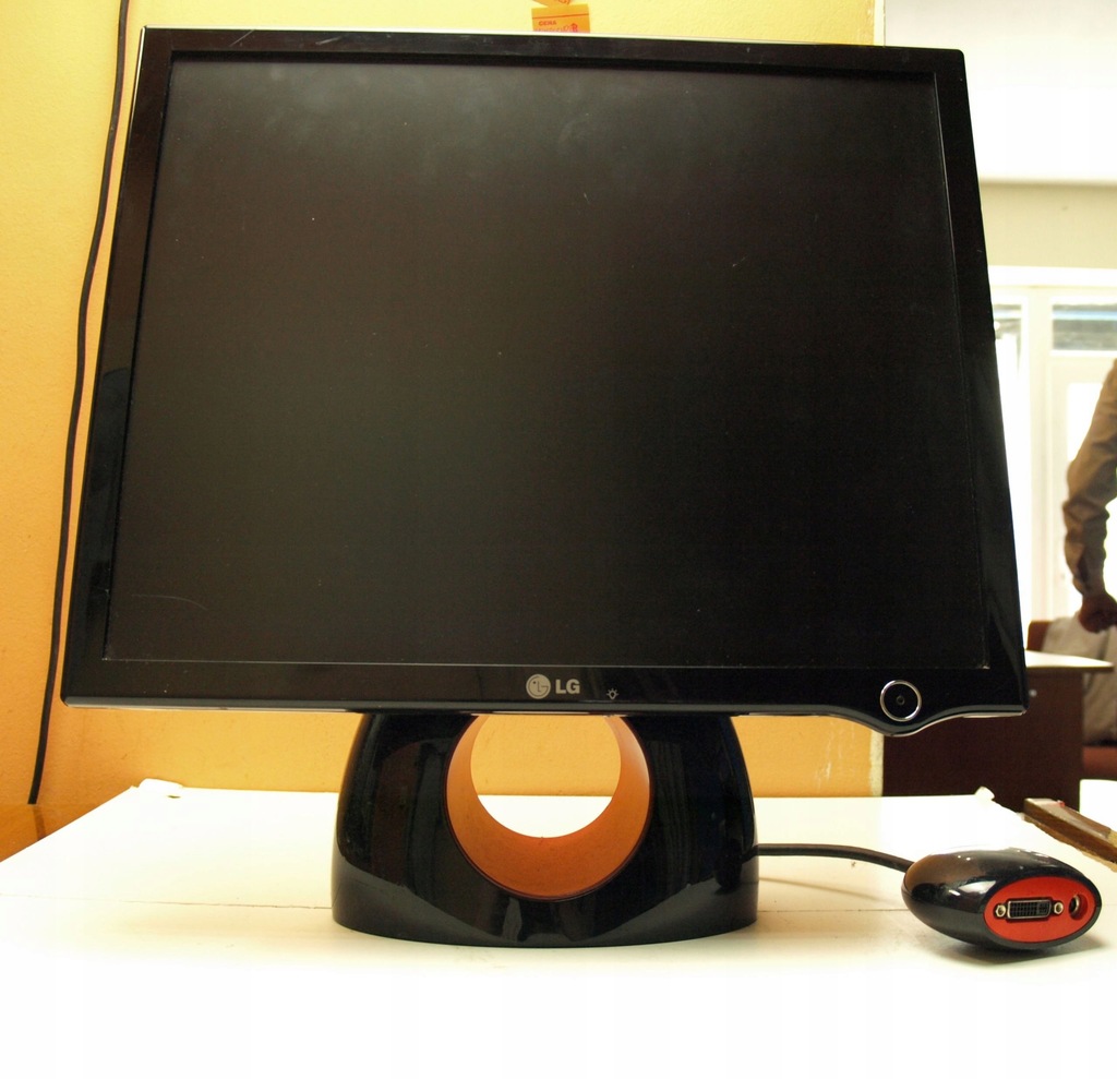 Monitor LG Flatron L1900R-BF - 7337462871 - oficjalne archiwum Allegro